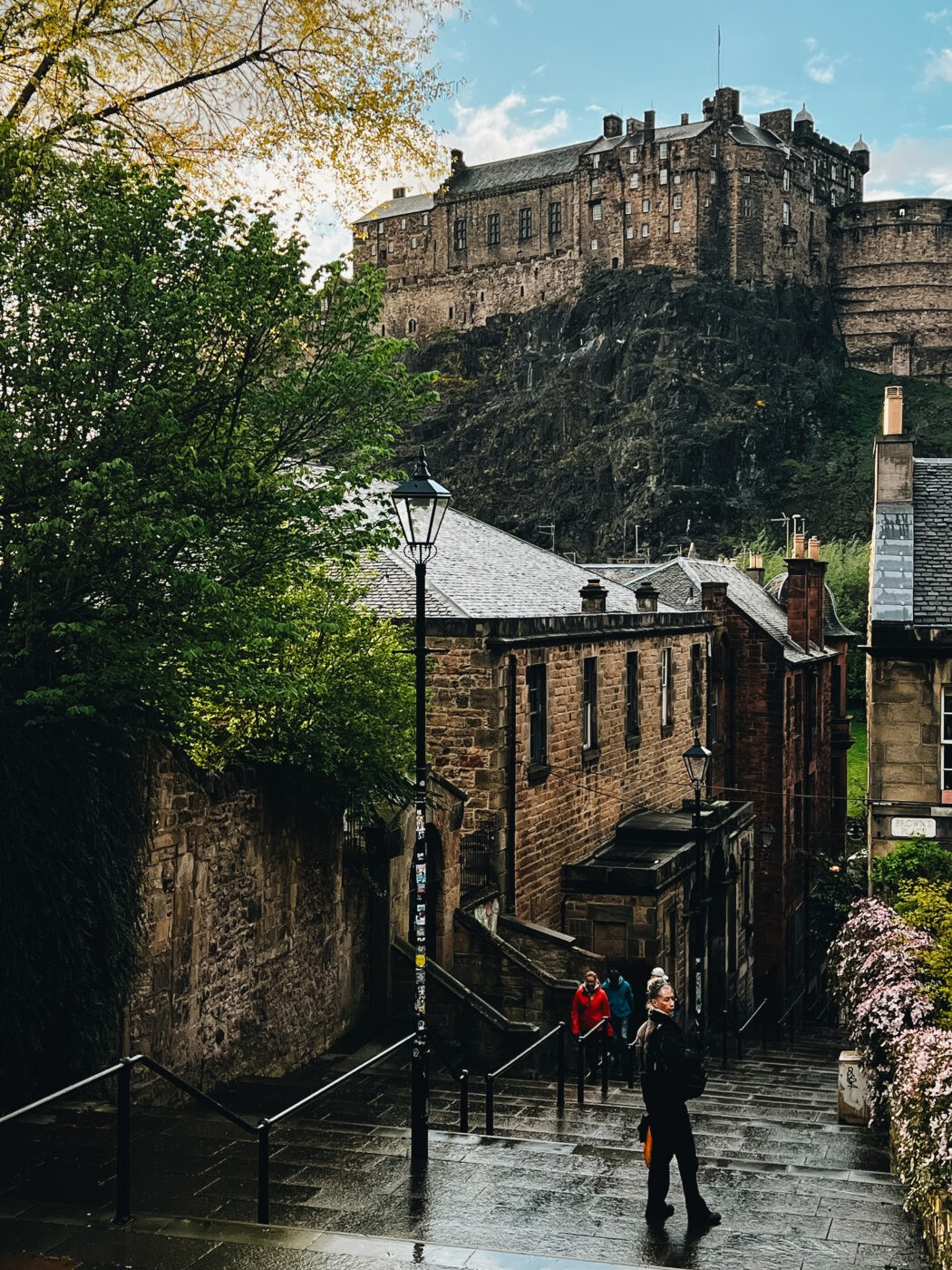 One Day in Edinburgh: The Perfect Solo Traveler's Itinerary - Just ...