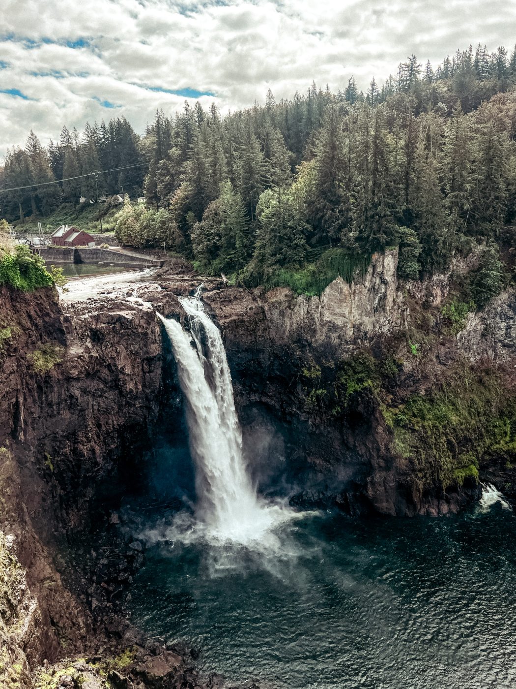 The Best Day Trip to Snoqualmie Falls from Seattle, WA - Just Chasing ...